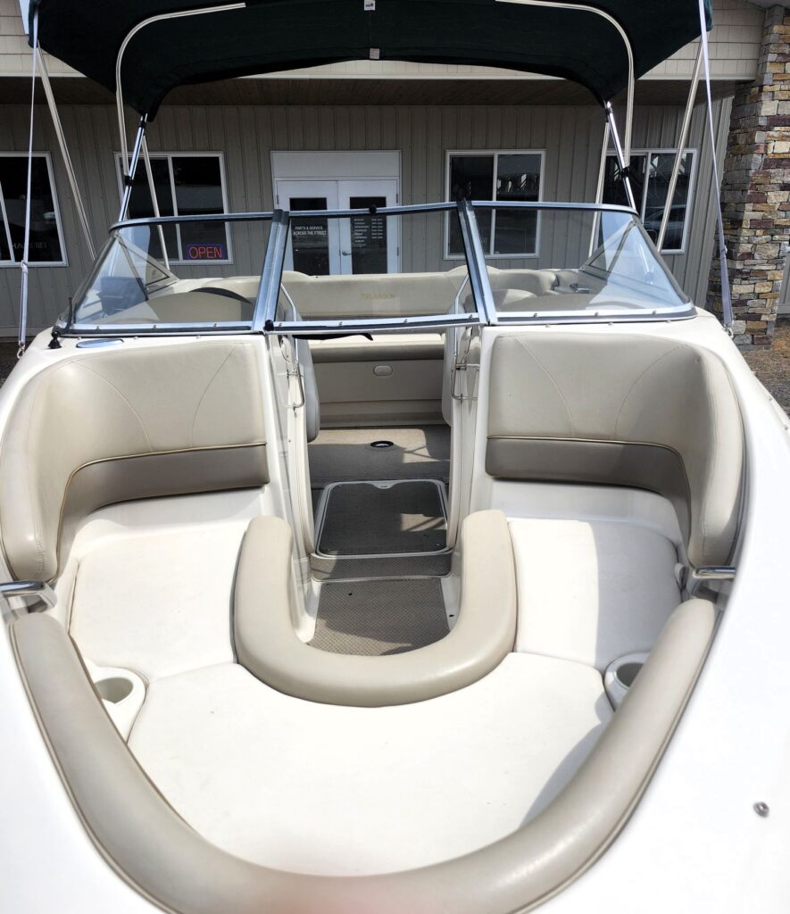 2002 Larson 210LXI - Hayward Marine