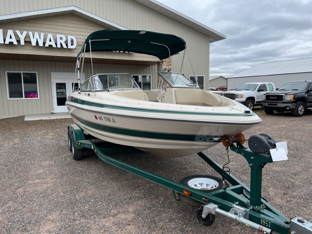 2002 Larson 210LXI - Hayward Marine