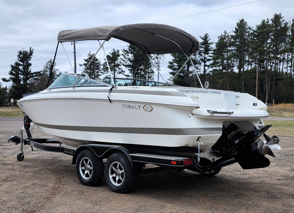 2001 Cobalt 226 - Hayward Marine